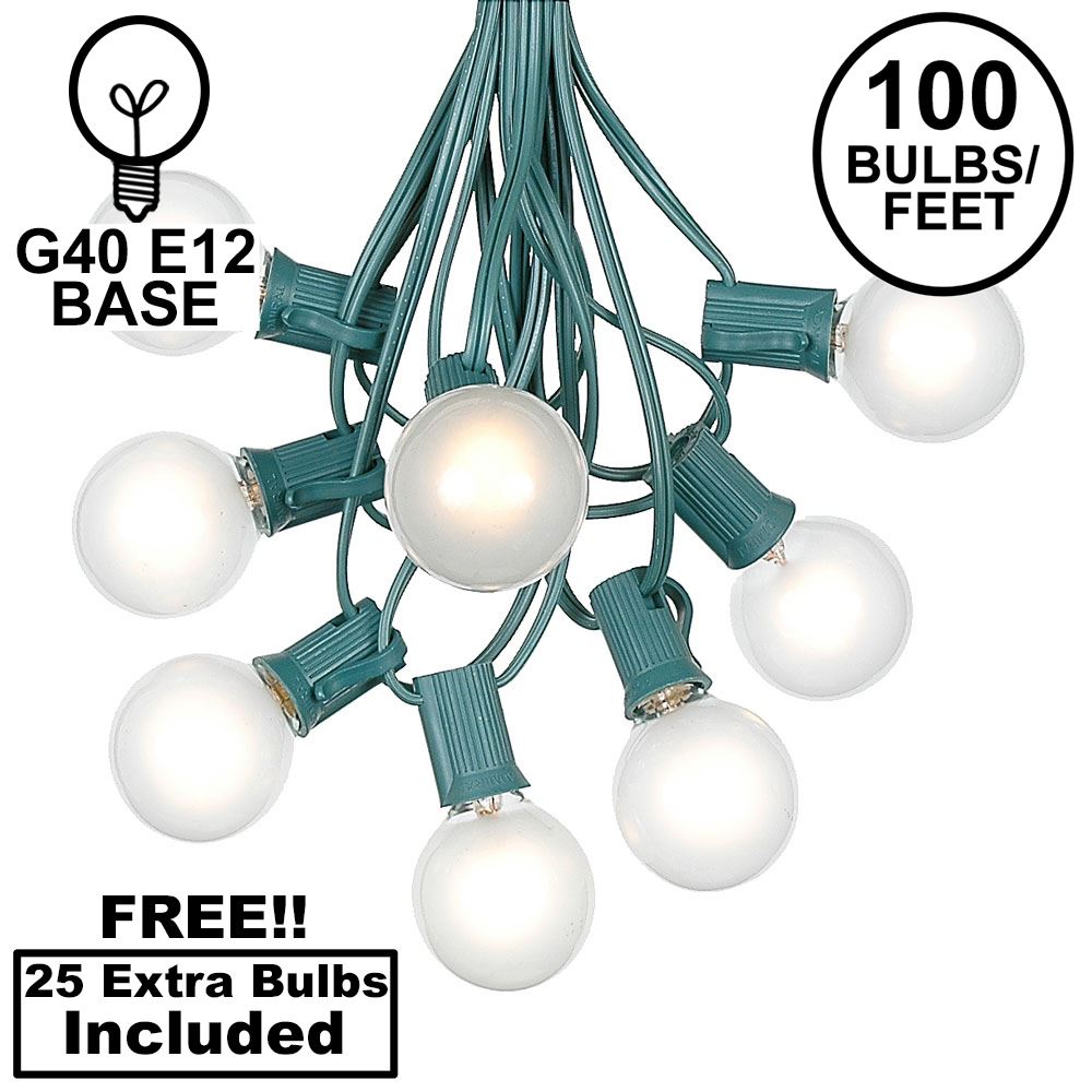 100 Frosted White G40 Globe/Round Outdoor String Light Set on Green ...