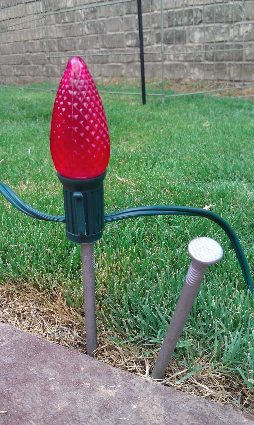 C9 Magnetic String 250' Spool on Green Wire - Novelty LightsNovelty ...