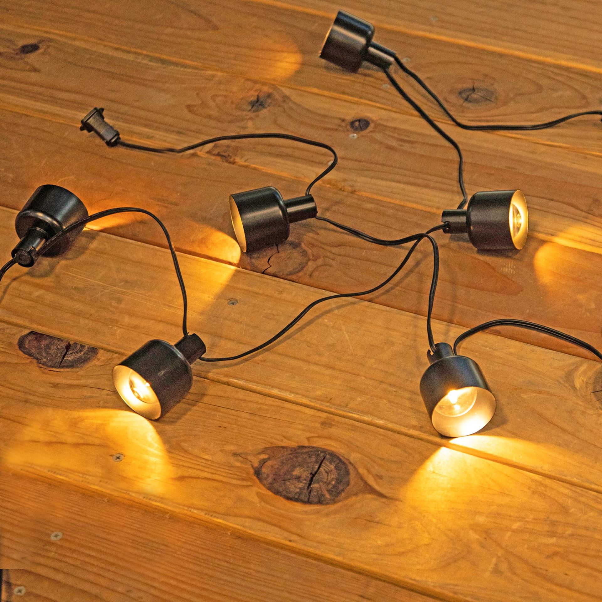 Warm White LED G40 Gas Can Lampshade Globe/Round Outdoor String Light ...